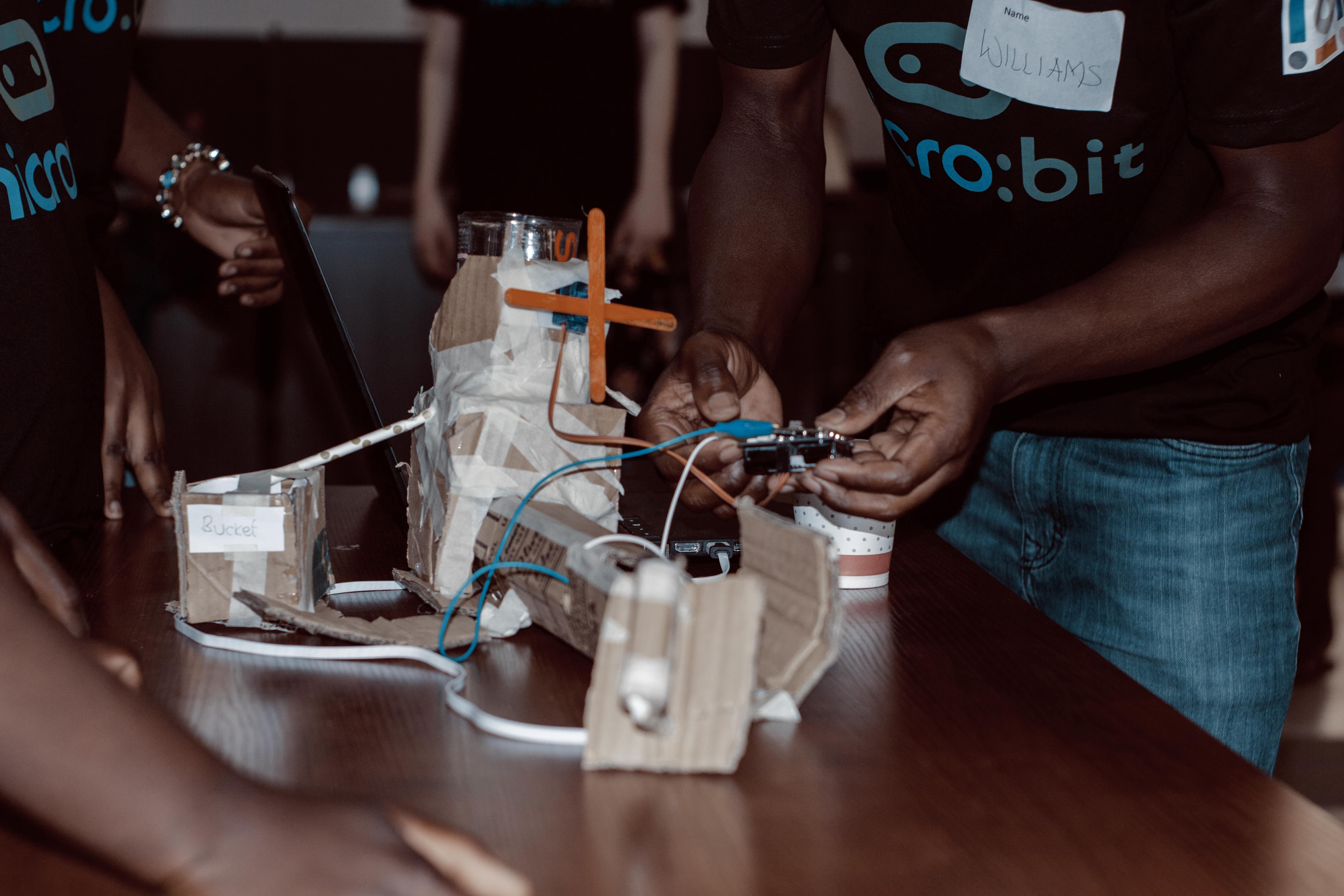 Digital literacy skills training with the micro:bit | British Council Digital literacy skills training with the micro:bit | British Council